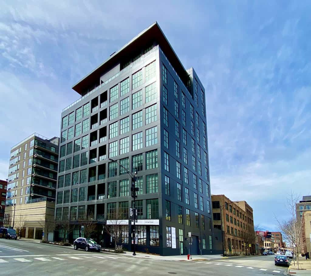 Noir Condos For Sale - 900 W Washington Blvd - Best Chicago Properties