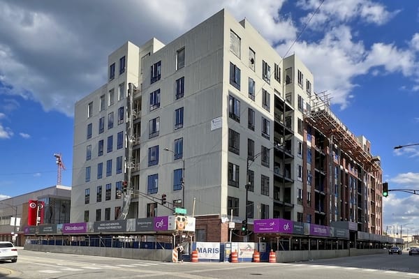 305-323 S Racine - CA6 Condos - Best Chicago Properties